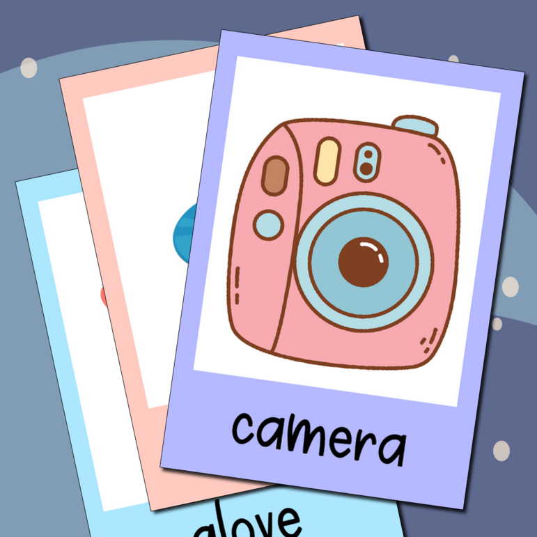 Карточки / постеры на тему "One big happy family!" / "Вещи" к учебнику Spotlight 4, Module 1, Unit 1